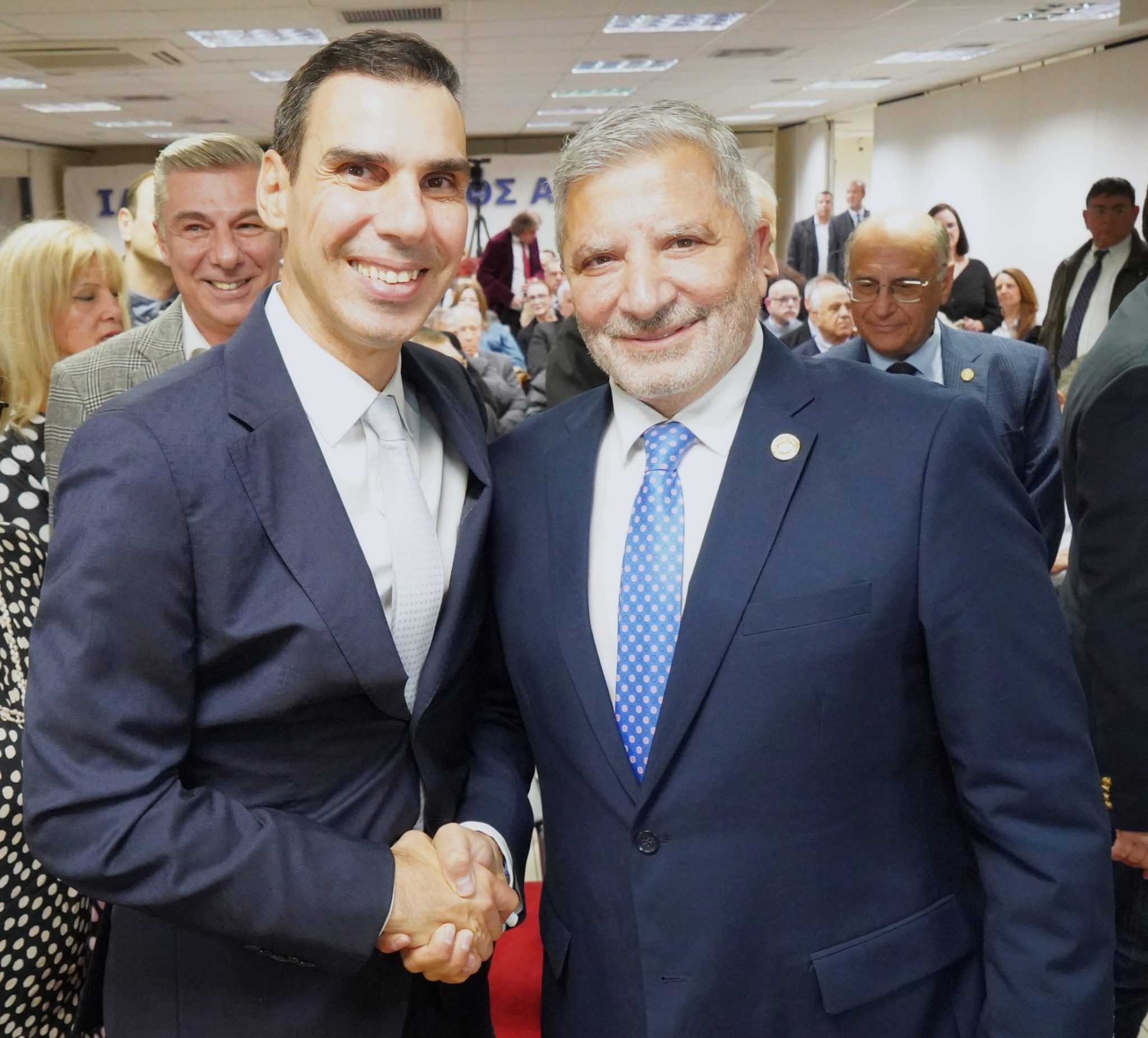 Την αύξηση της ιατρικής αμοιβής κατά 30%, ανακοίνωσε ο Υπουργός Υγείας ...